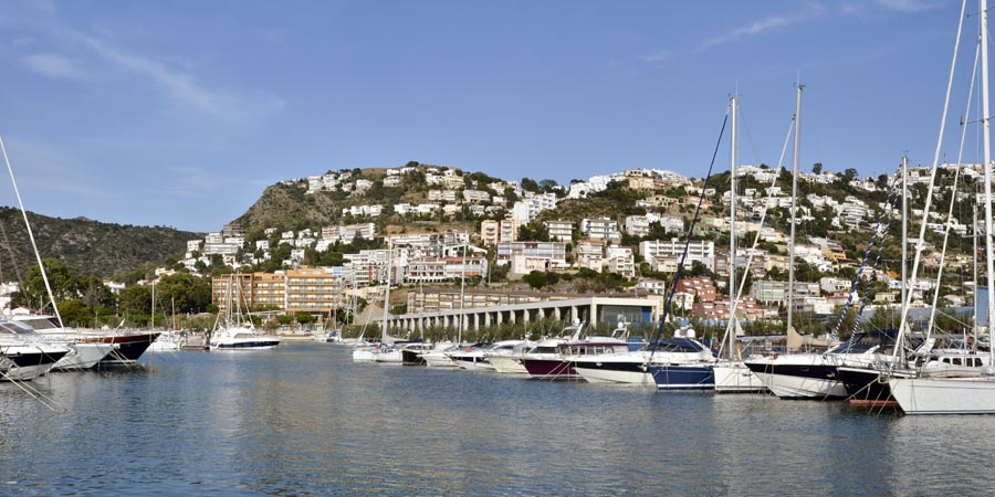 The Catalan Coast Rail Holiday & Tours | Rail Discoveries